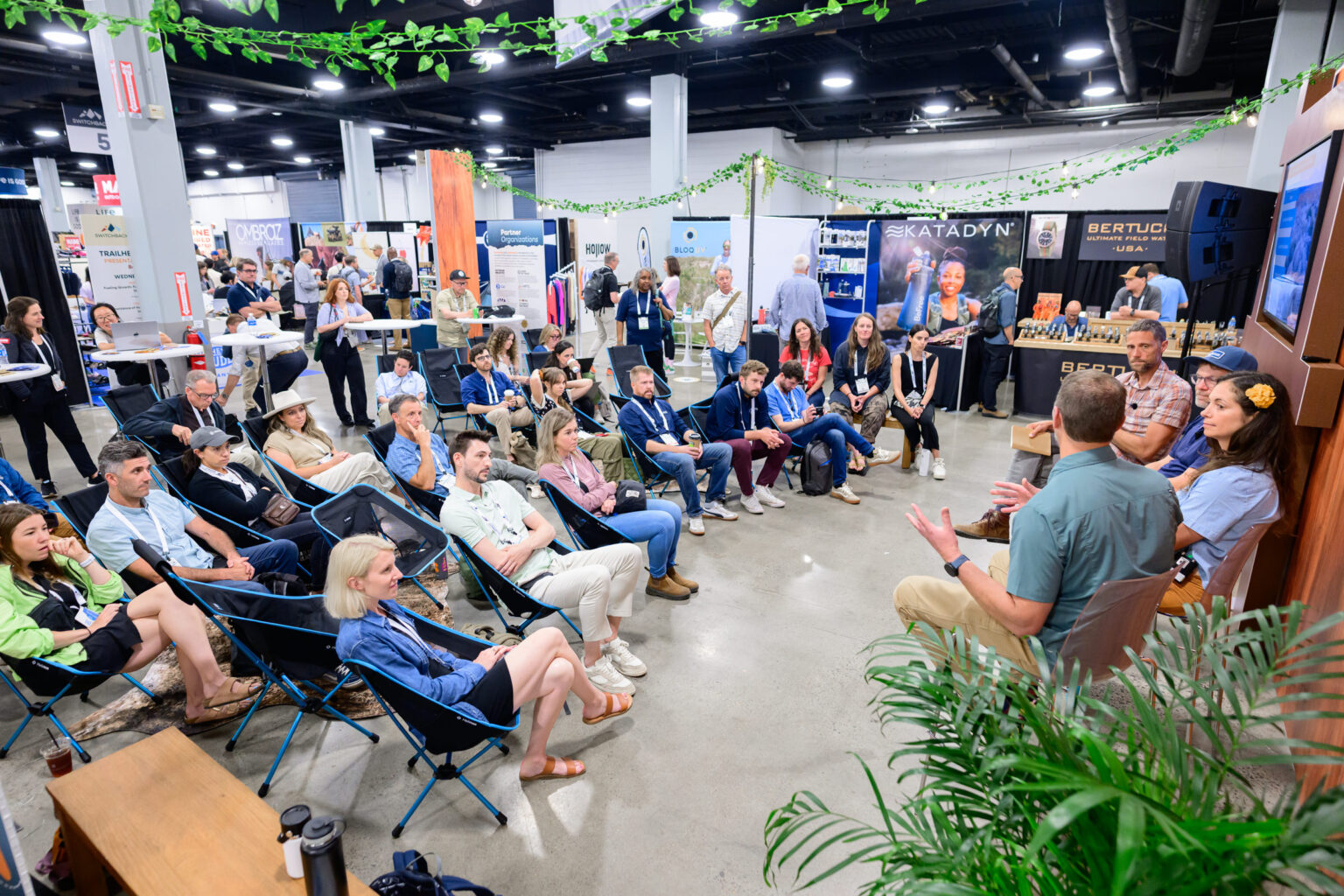 Attend Switchback Spring | Switchback