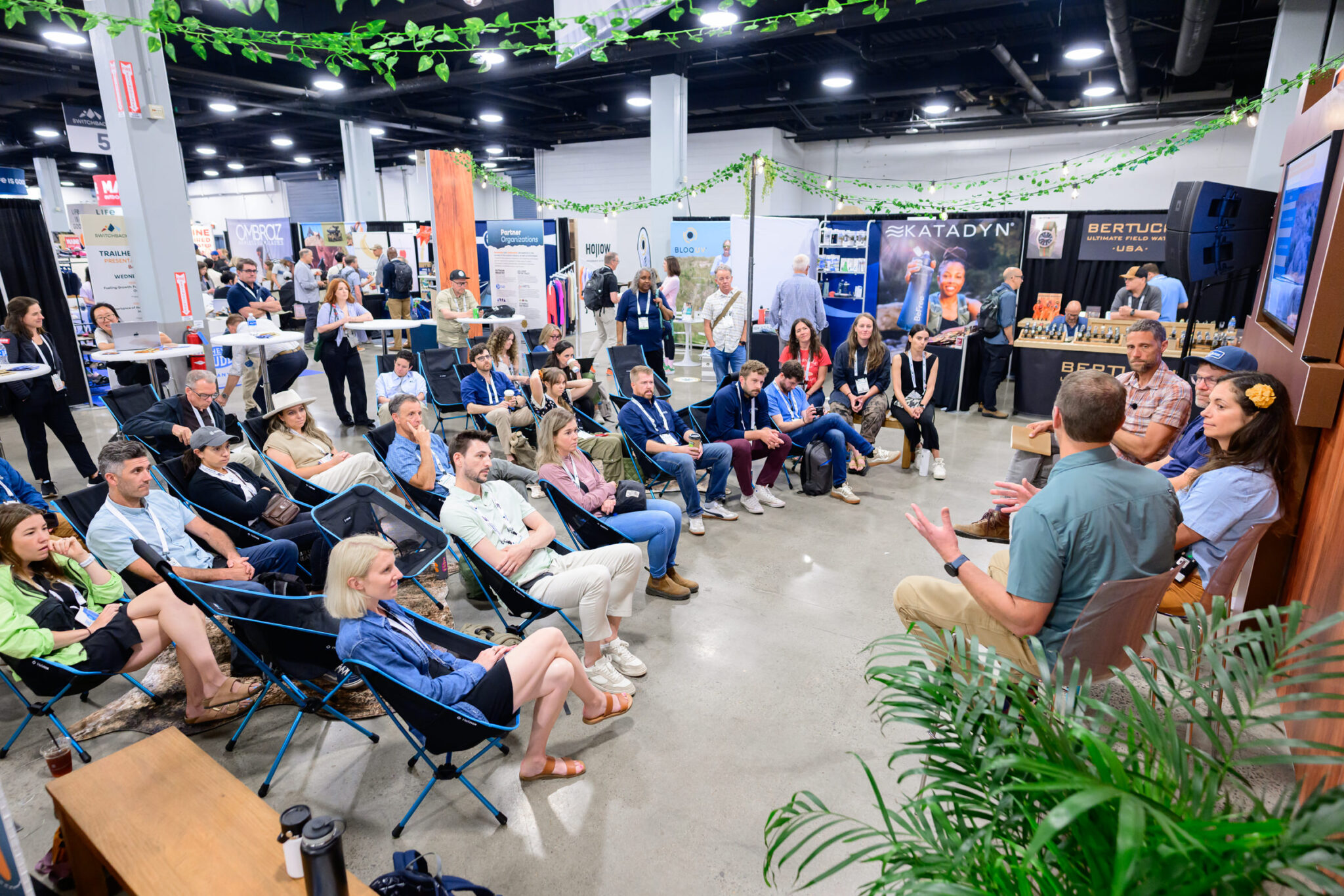 Attend Switchback Spring | Switchback